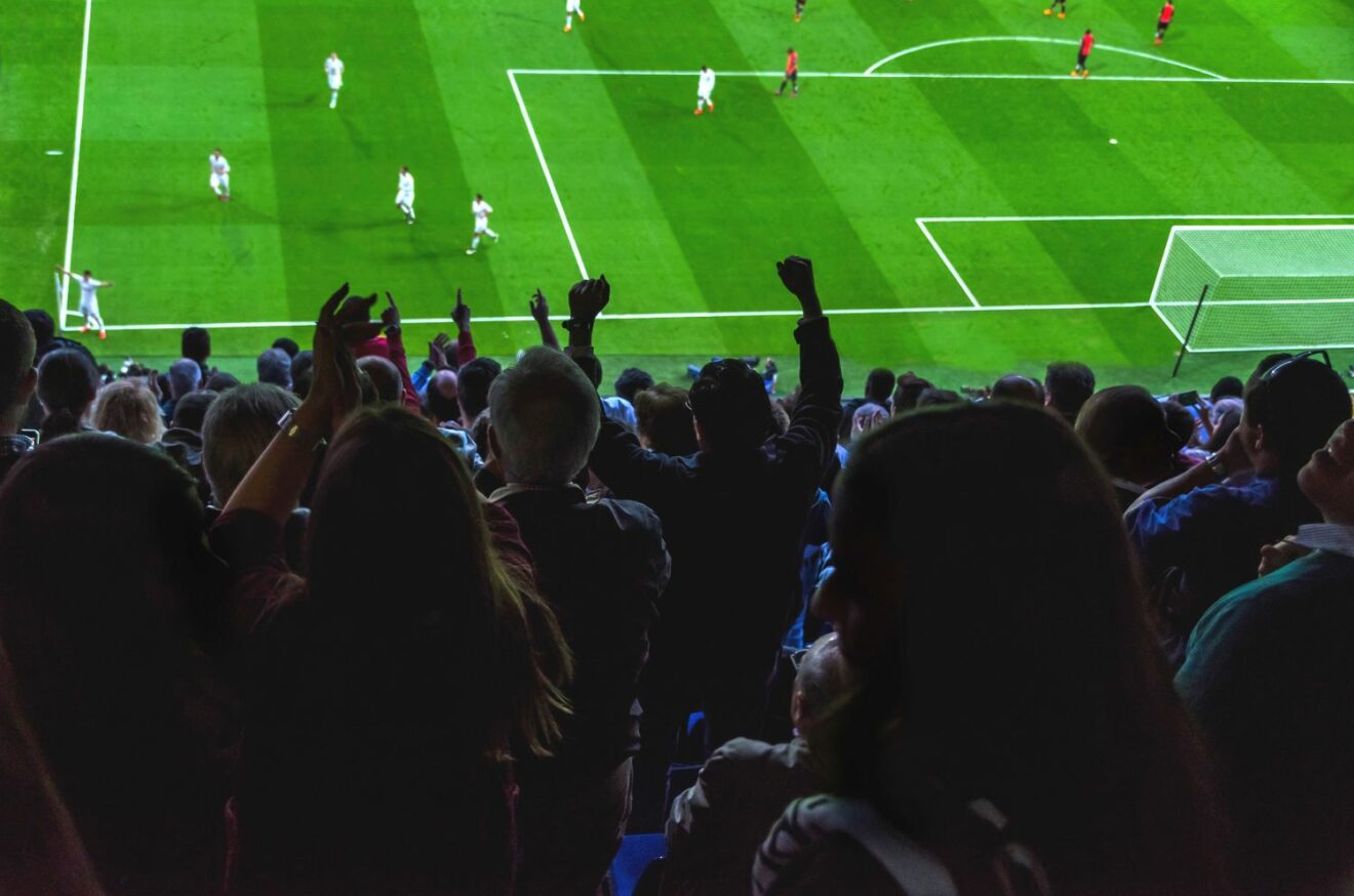 Continuing Professional Development: CPD and Football Courses - AnalyiSport